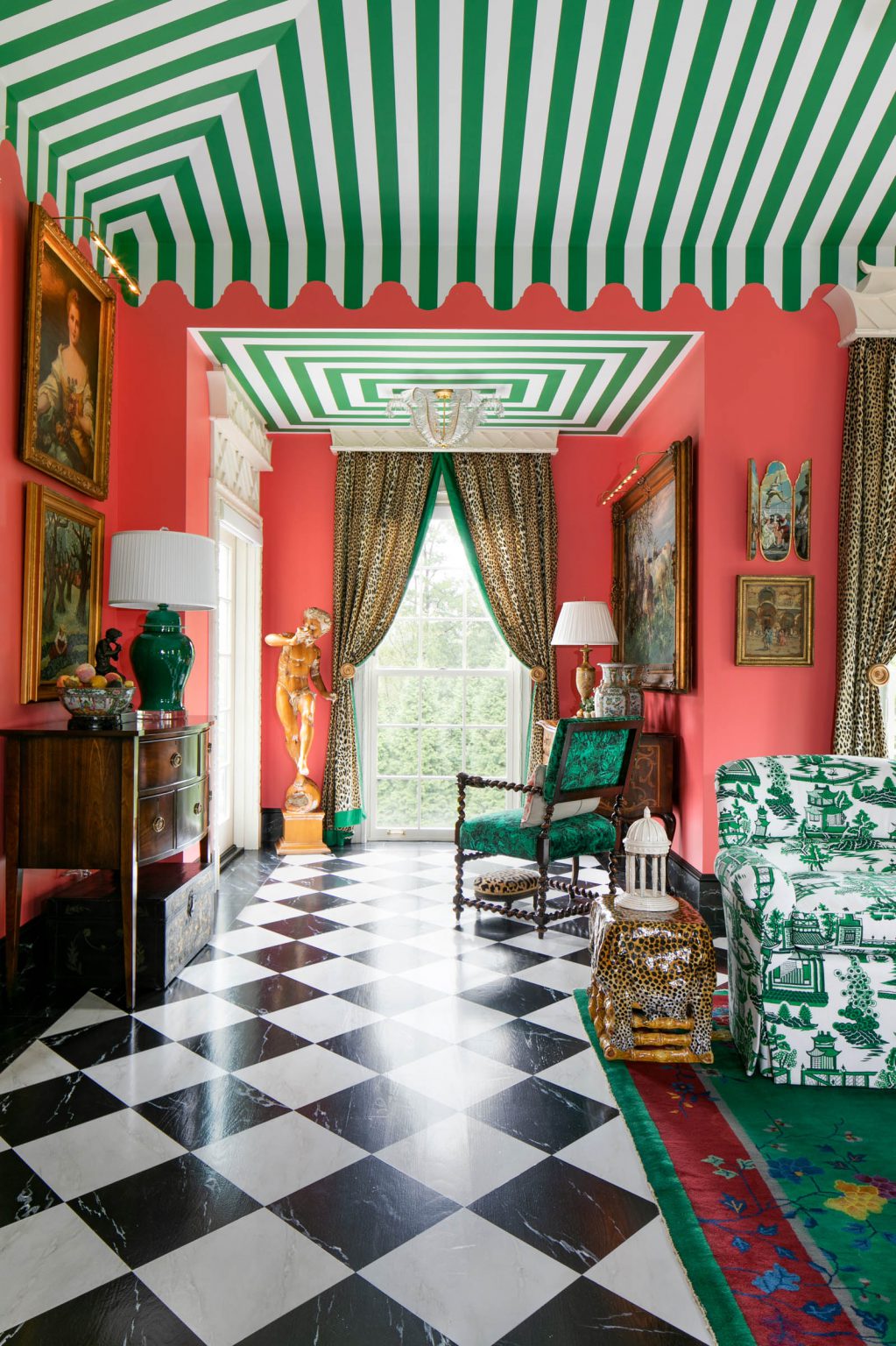 Interiors - Todd Richesin